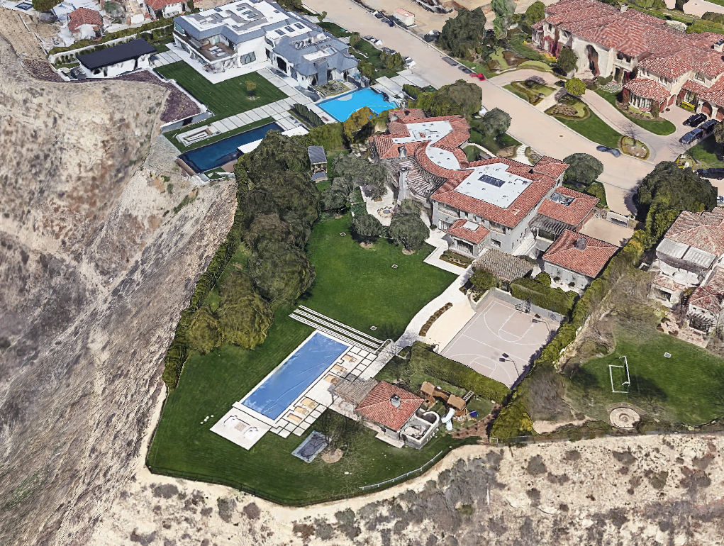 Kourtney Kardashian's $14 Million Calabasas Dream Home