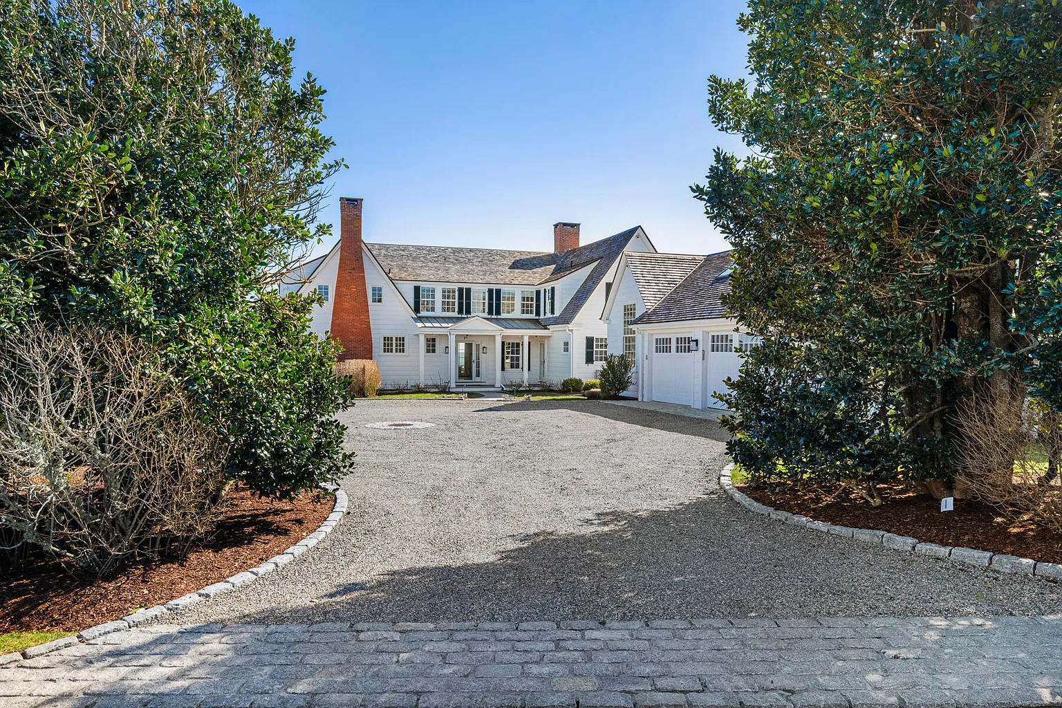 Taylor Swift’s Former Cape Cod Estate Sells for $12.3 Million