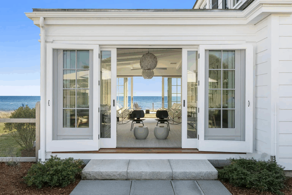 Taylor Swift’s Former Cape Cod Estate Sells for $12.3 Million