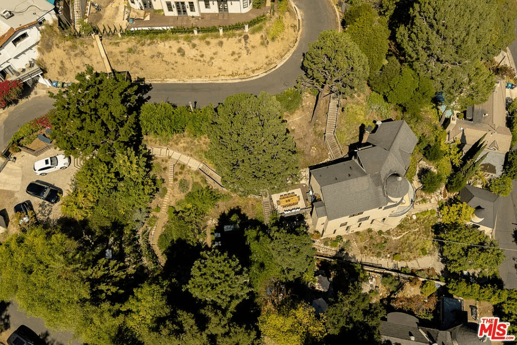 The Revolution's Keyboardist Lisa Coleman Lists LA Home For Just Under ...
