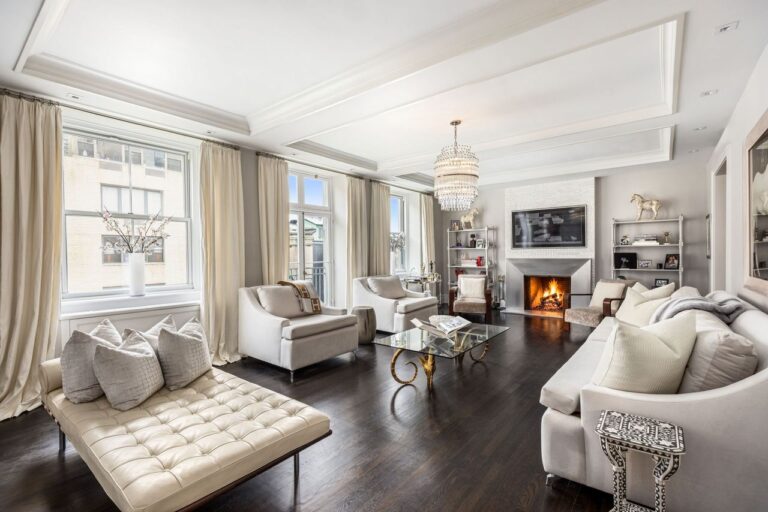 Debra Messing’s Manhattan Apartment Lists For $6.5 Million