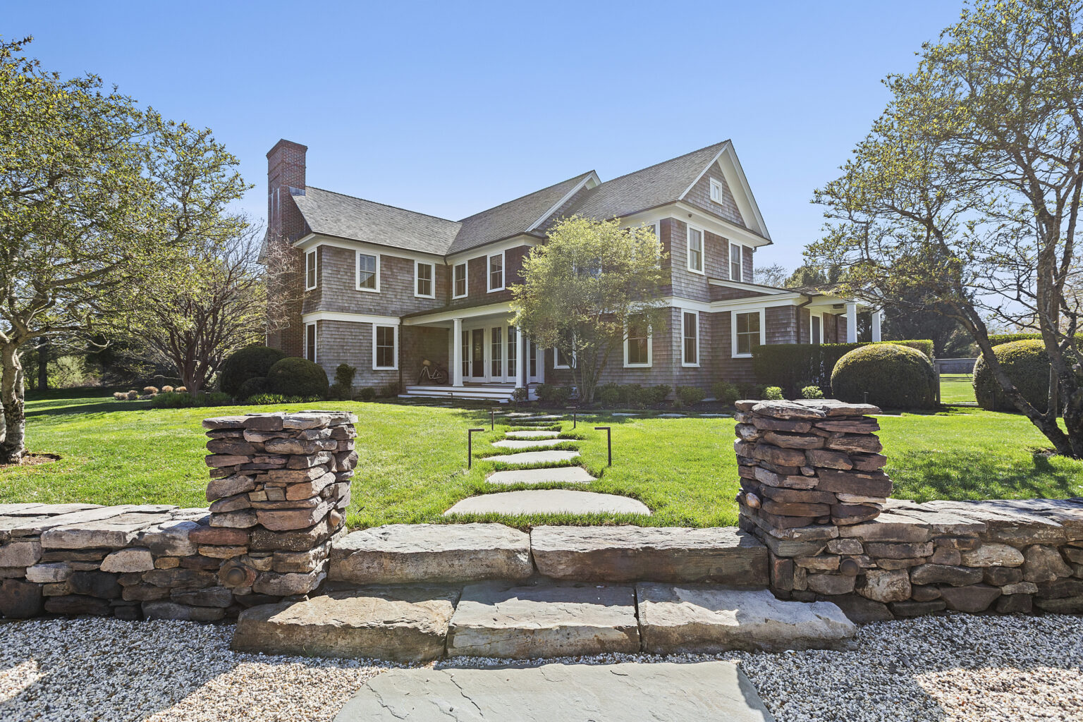 Meg Ryan Lists Hamptons Estate For $15.25 Million